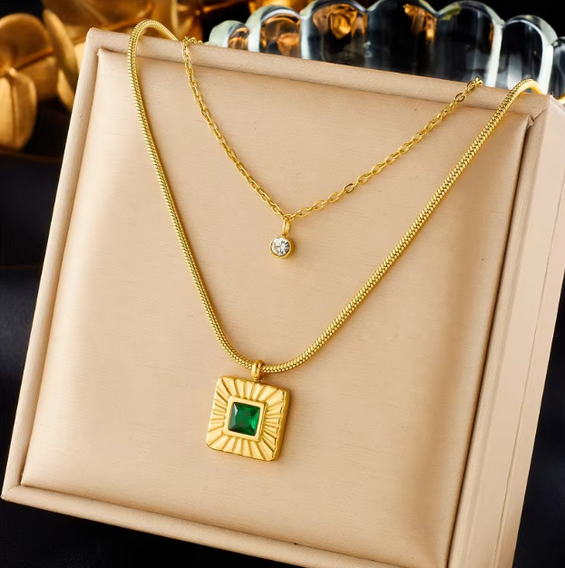 Double-Layer Emerald Textured Square Pendant Necklace – BlingVows
